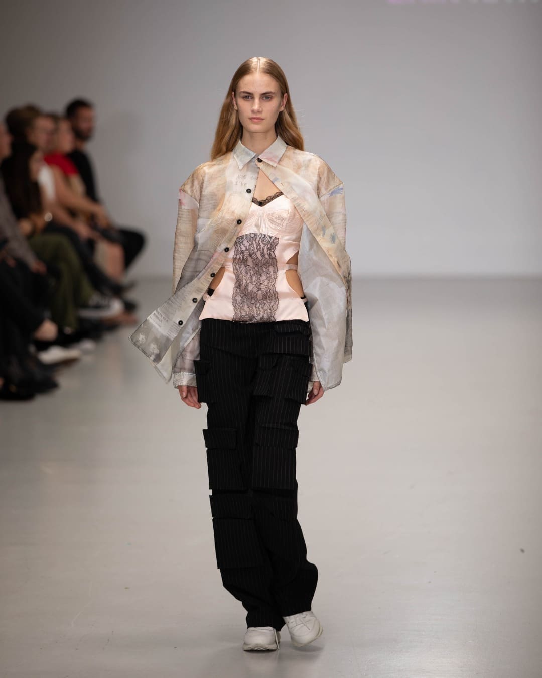 【影音】Istituto Marangoni畢業時裝秀2022 | 倫敦校區「Sense Datum」